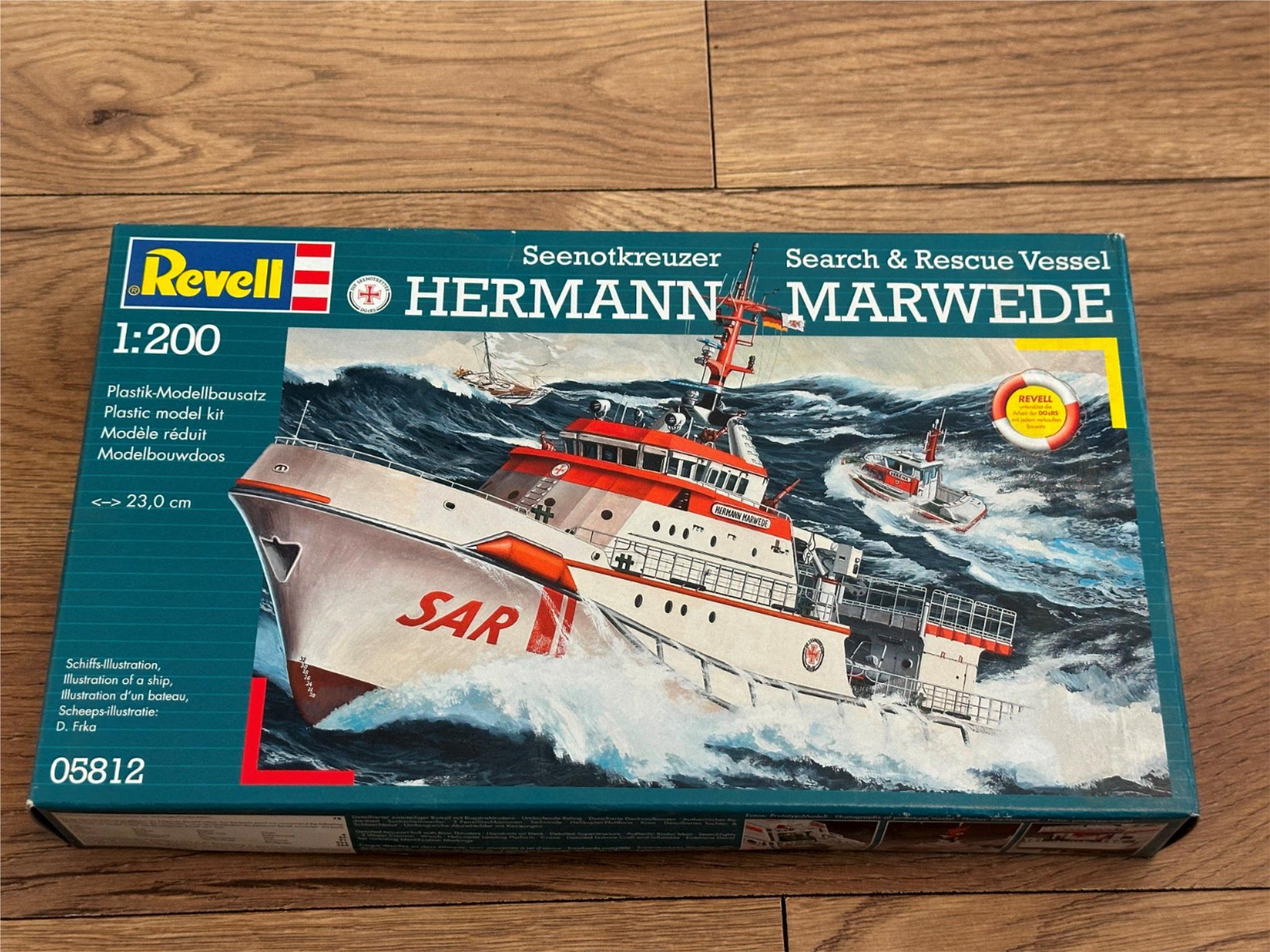 Revell Model Kit 05812 - Search and Rescue Vessel - Hermann Marwede 1 ...