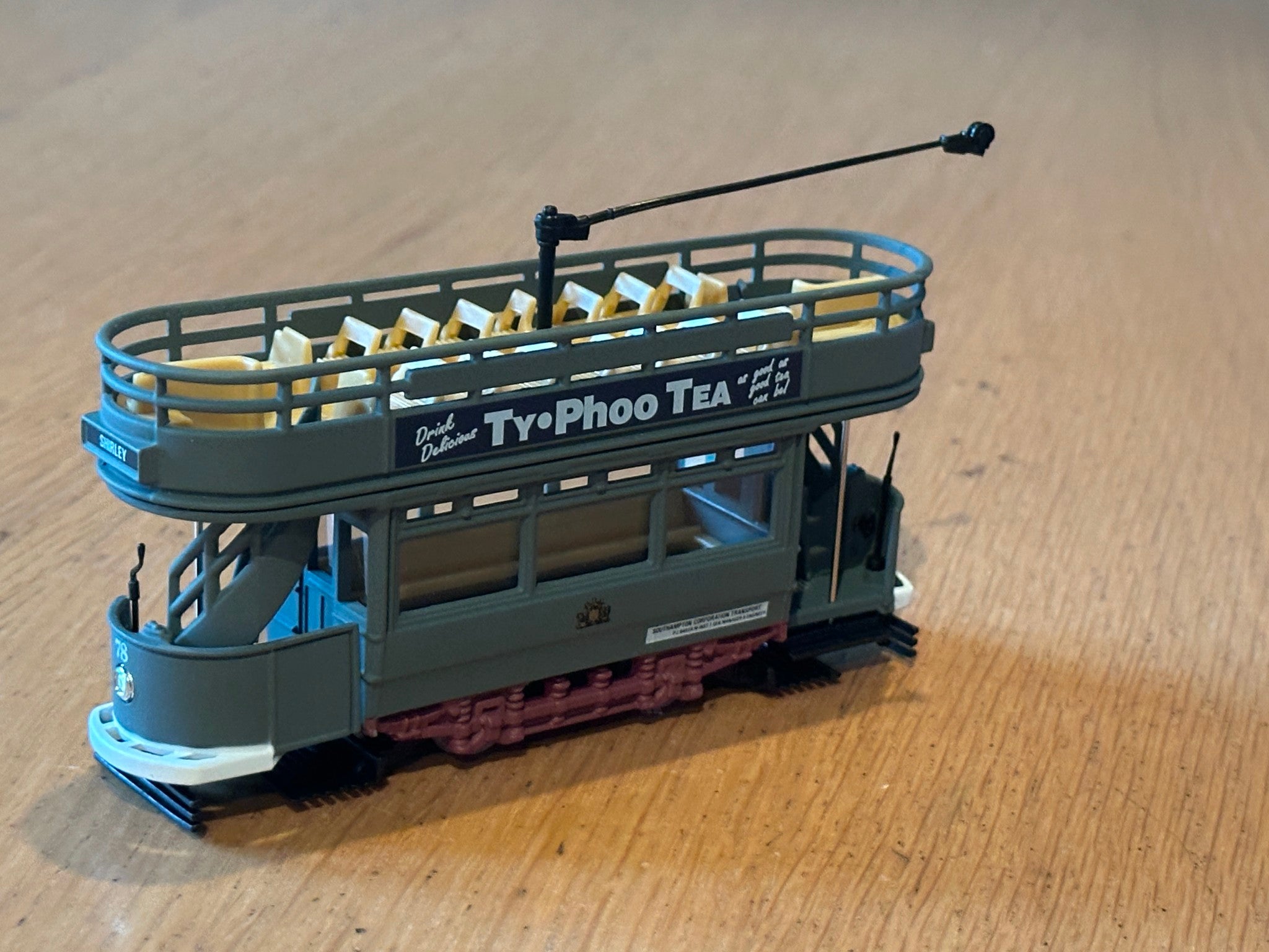 Corgi 97714 1:72 Southampton Tram - Split from 50th Anniversary of D D ...