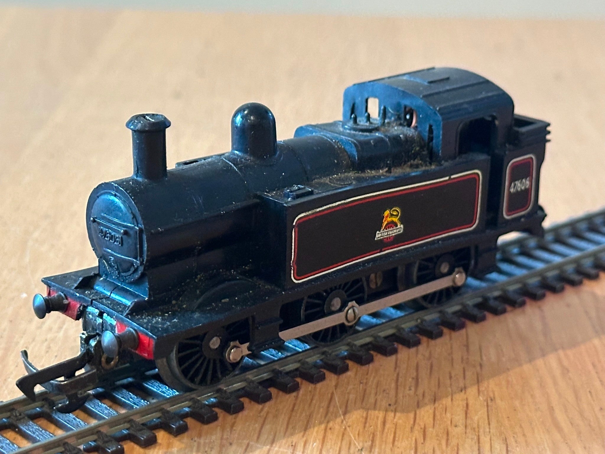 Triang Hornby OO Gauge R52 Tank Loco BR Black 47606. Fully Tested. Pla ...