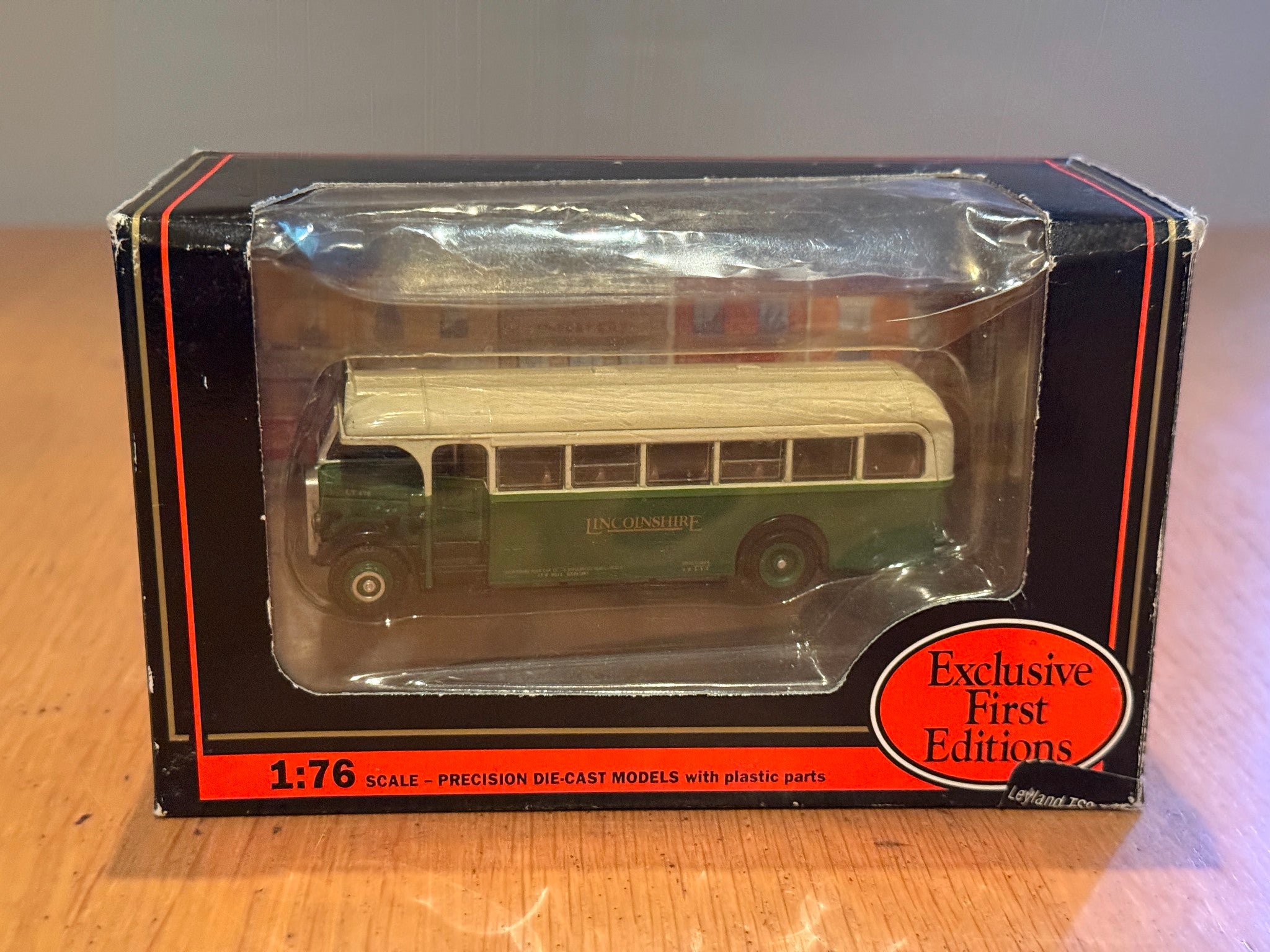 EFE OO Gauge 1:76 18405 - Leyland TS8 Tiger Type B - Lincolnshire ...