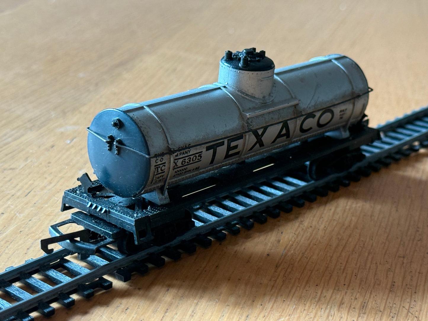 Life Like HO Scale - Texaco Tanker Car TCX 6305 – Midland Models